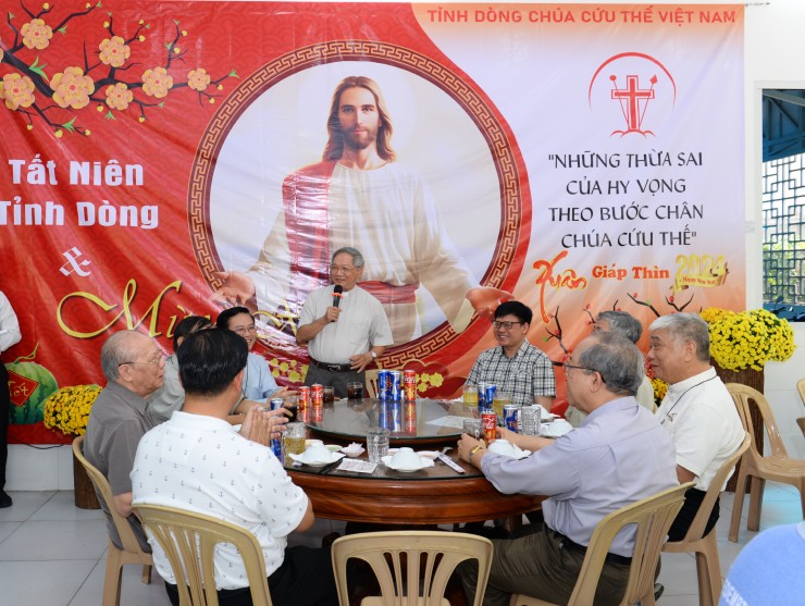 Tỉnh Dòng Chúa Cứu Thế Việt Nam: Bữa tiệc Tất Niên | Tỉnh Dòng Chúa Cứu ...